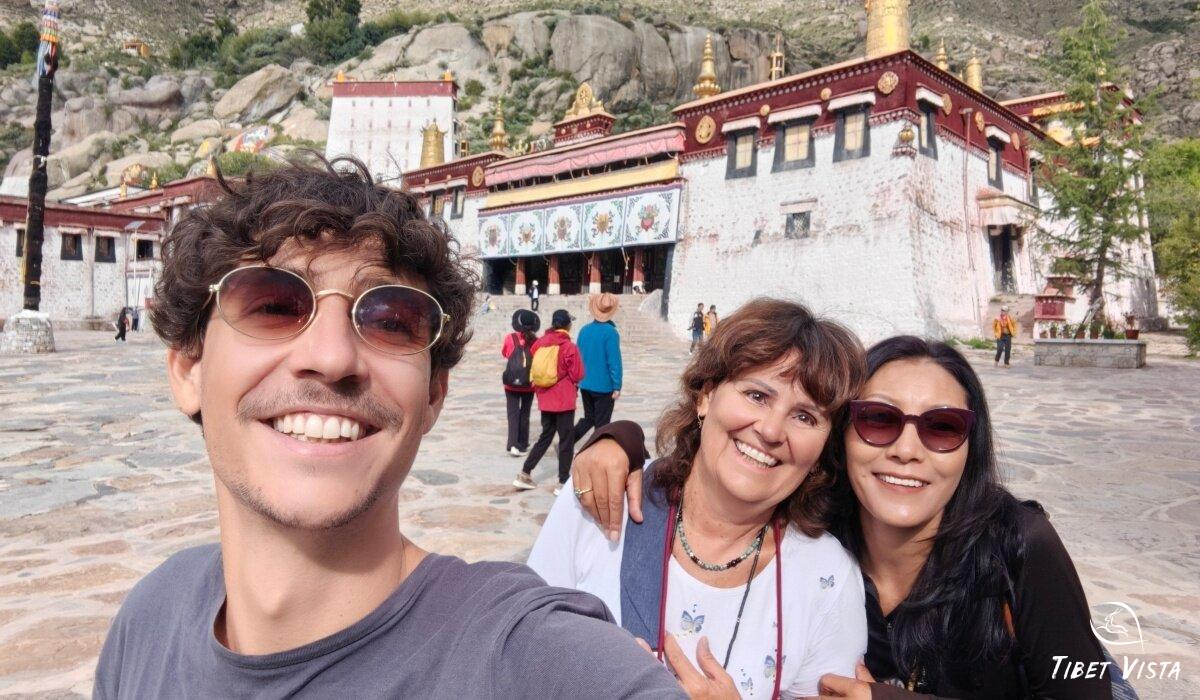 The Authentic Tibetan Experience: Explore in Beautiful Traditional ...