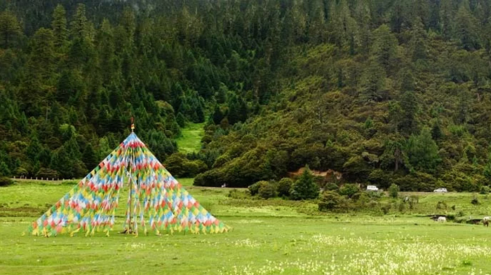 The 10 Most Beautiful Places in Tibet in My Eyes