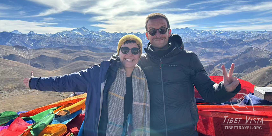 Mt. Everest: A Timeless Witness to Enduring Love and Romantic Memories