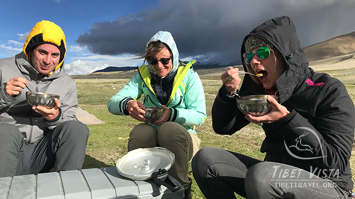 Tibet Says Bon Appétit: the Delicious Food that Fuel Your Journey ...